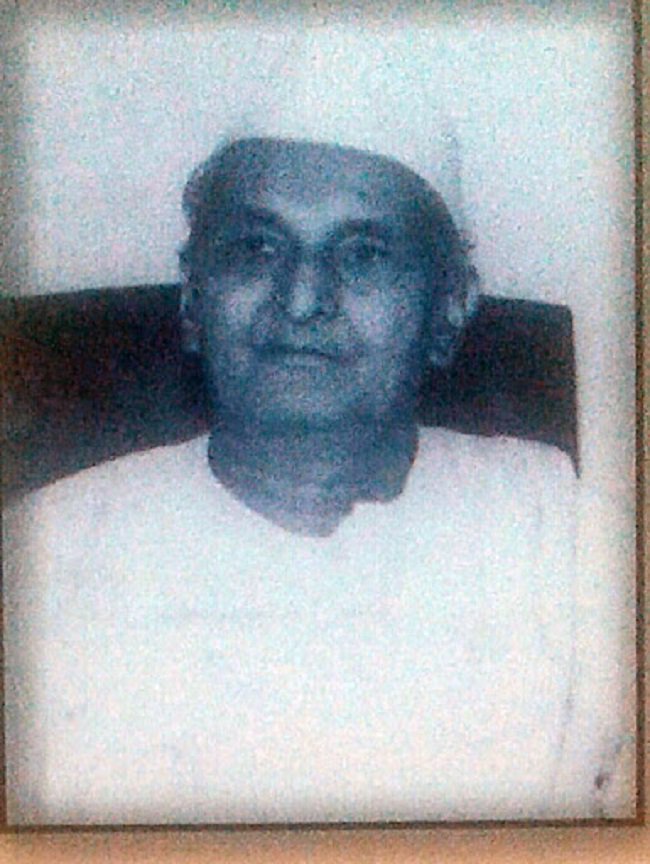 Interesting story of acharya Raghunath Vinayak Dhulekar