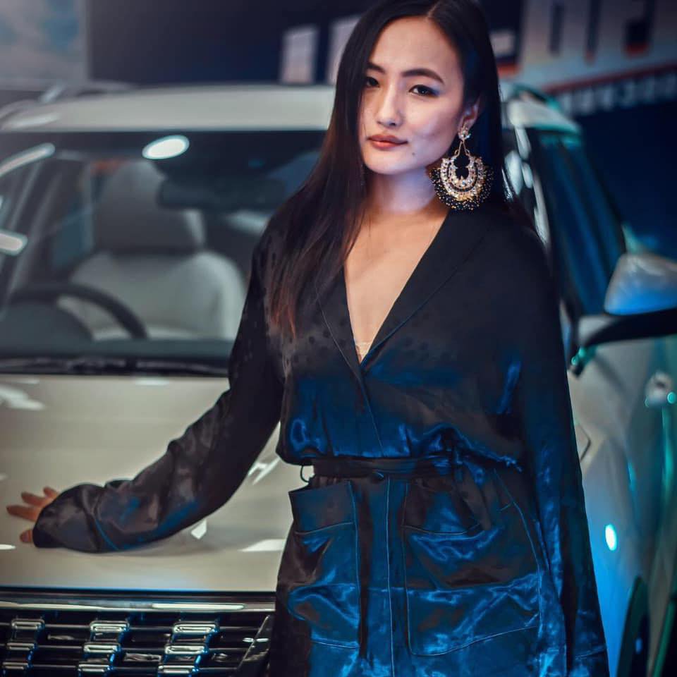 Do you know who is Actress Chum Darang, एक्ट्रेस चुम दरांग कौन हैं?