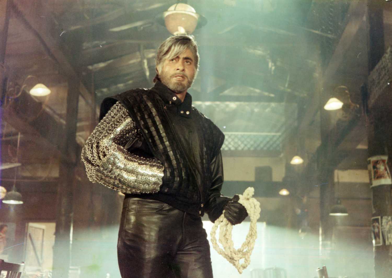 This is How Shahenshah writer Inder Raj Anand wrote the climax script