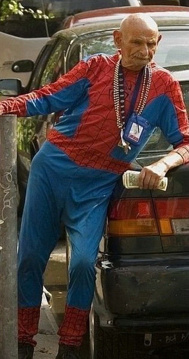 Funny Looking People Photos