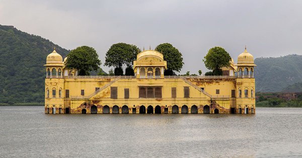 History of Jal Mahal Jaipur. जयपुर के 300 साल पुराने 'जलमहल' के बारे ...